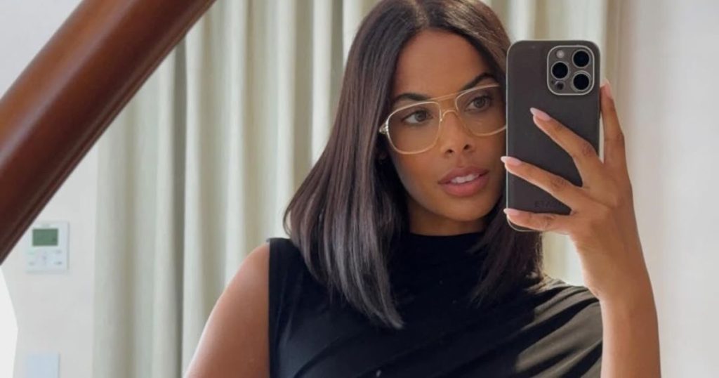 How to Style a Grown-Out Bob, According to a Hairstylist | | pruduct review